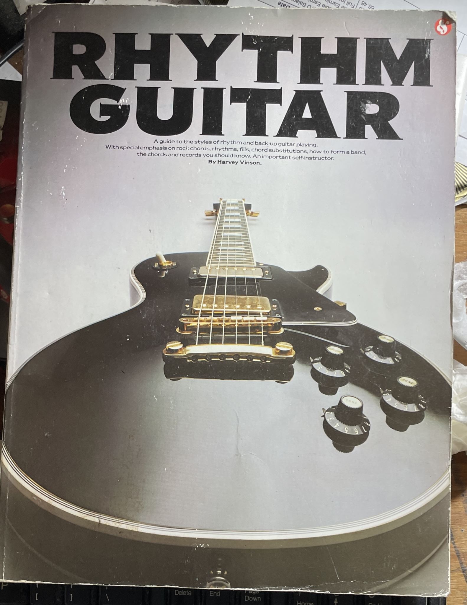 Rhythm Guitar Guide to the Styles of Rhythm back-up Guitar Playing ...